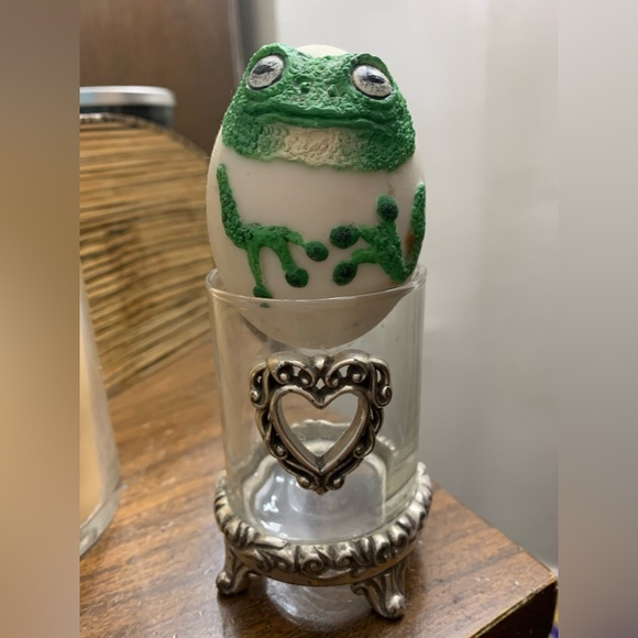 Bradington | Other | Porcelain Yellow And White Green Frog With ...